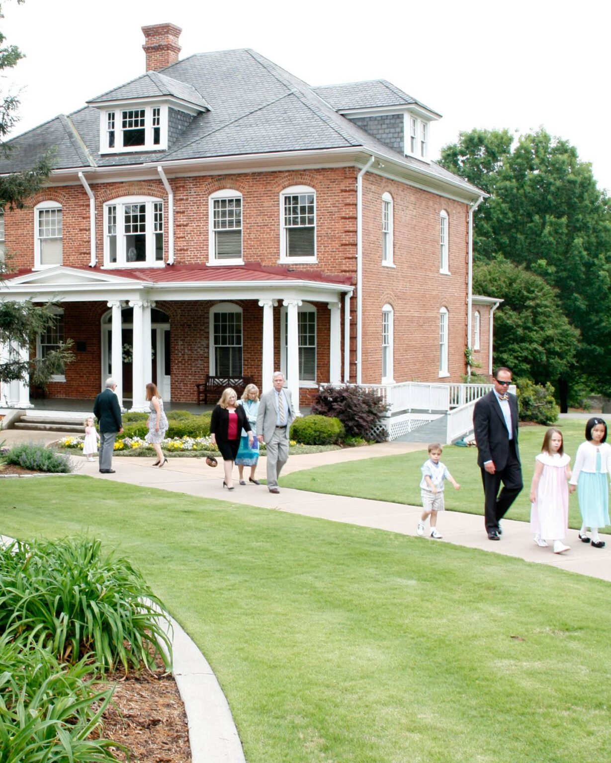 Our Guide to Raleigh Parks and Hidden Gem Venues | Heart of NC Weddings
